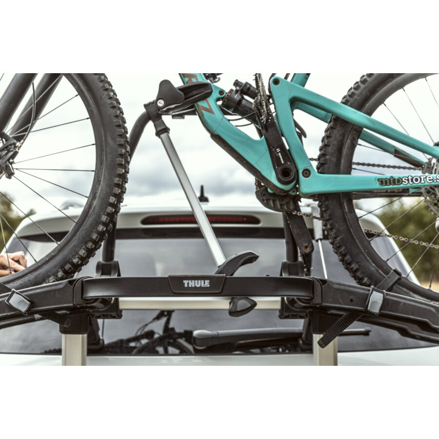 Portabici posteriore THULE Outway 993 per 2 bici : Norauto.it